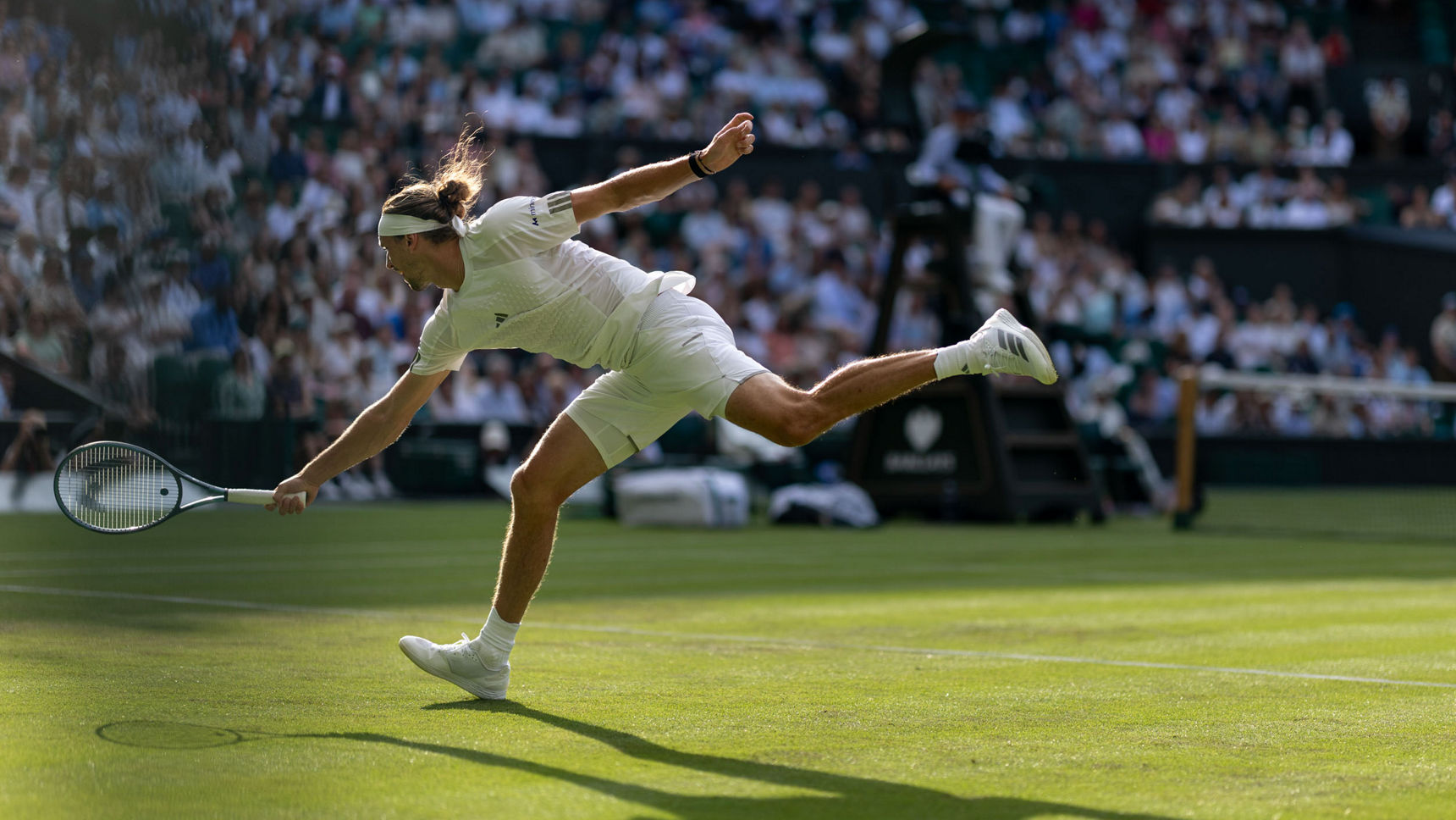 Zverev prevails in battle with Blockx - The Championships, Wimbledon